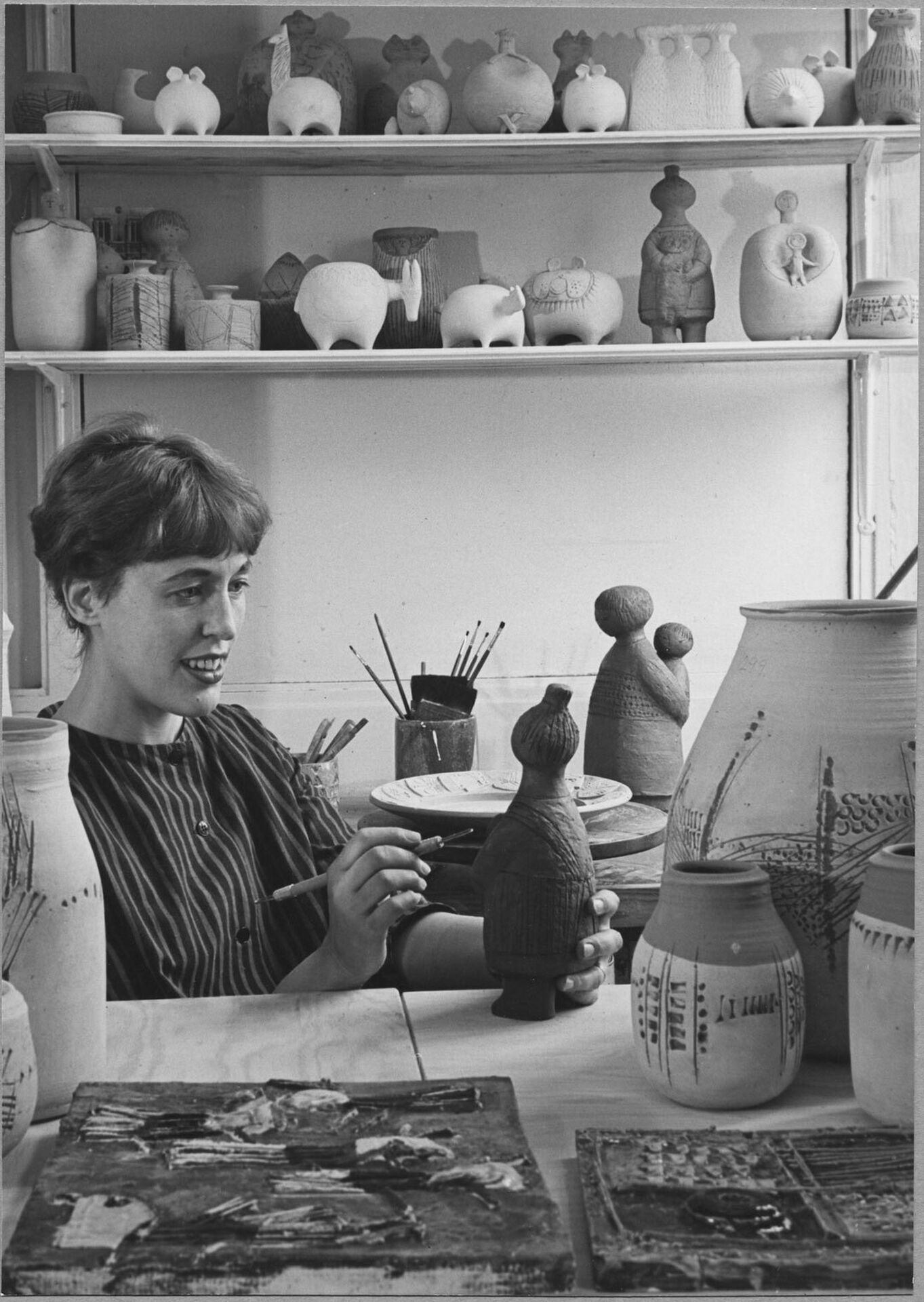 Folkkära keramikern Lisa Larson har gått ur tiden | Nationalmuseum