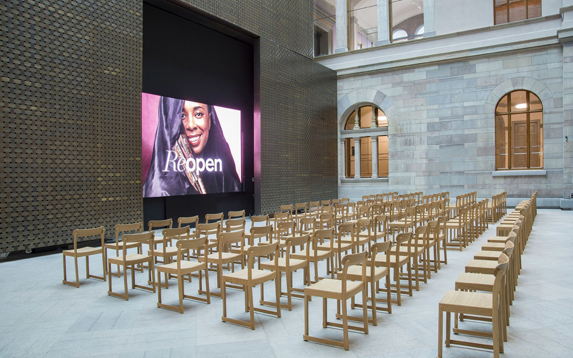 Nationalmuseum | Book The South Courtyard